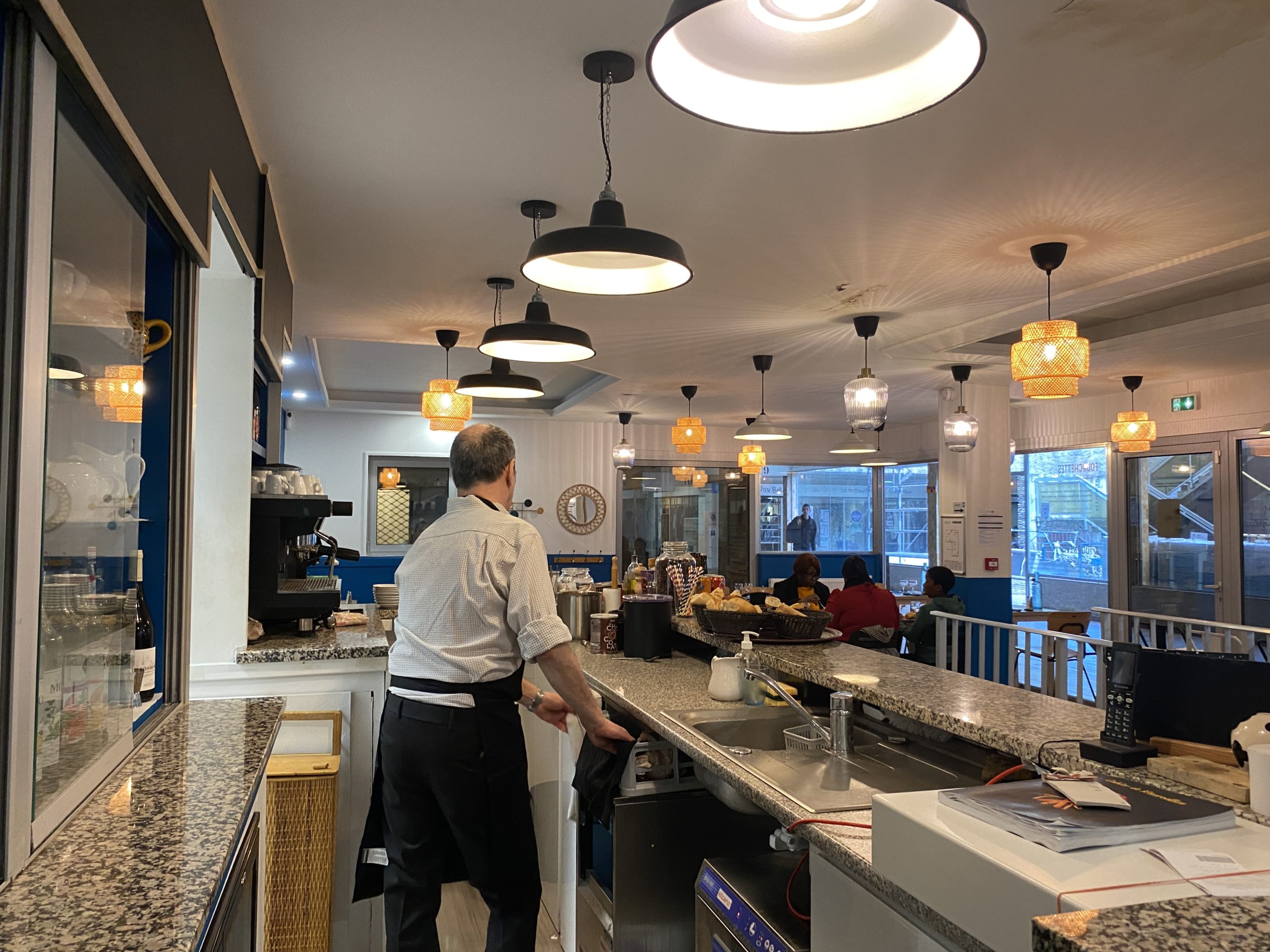 Cantine solidaire côté "Fourchettes" à Chaville - Association Espaces